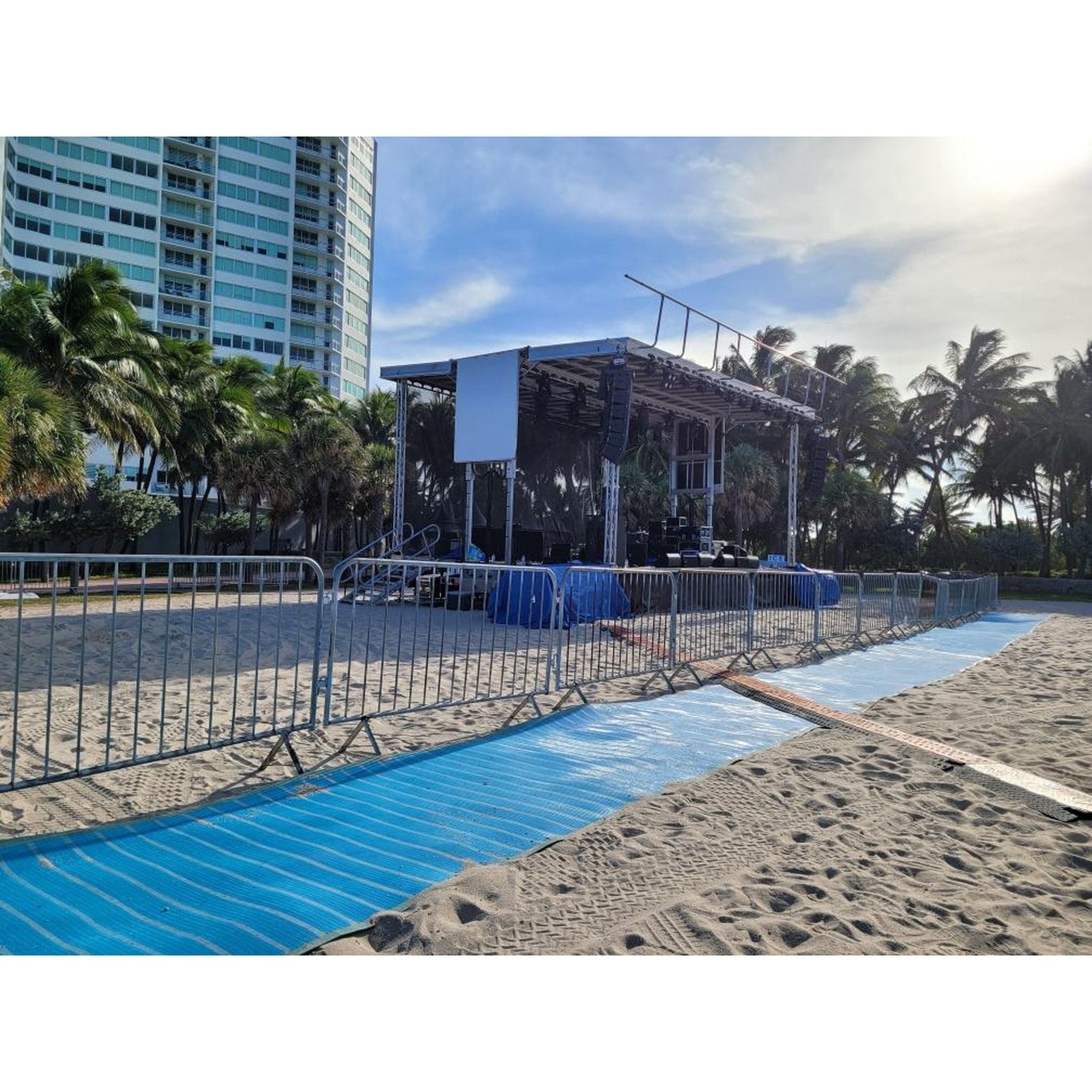 8' Steel Fencing 20-Pack — Beyond Tent